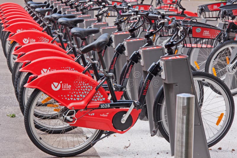 Velib bikes, Paris editorial photo. Image of wheels, scheme - 23151046