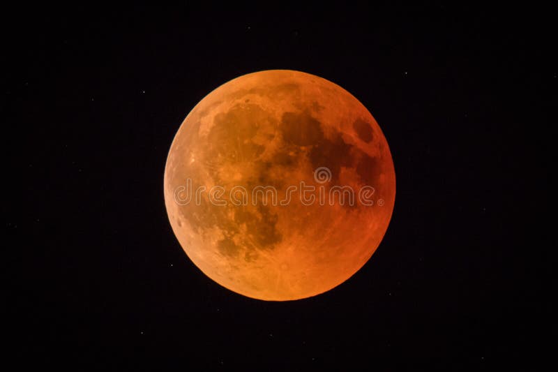 Blood Red Moon Eclipse in 2018 Stock Image - Image of 950mm, body ...