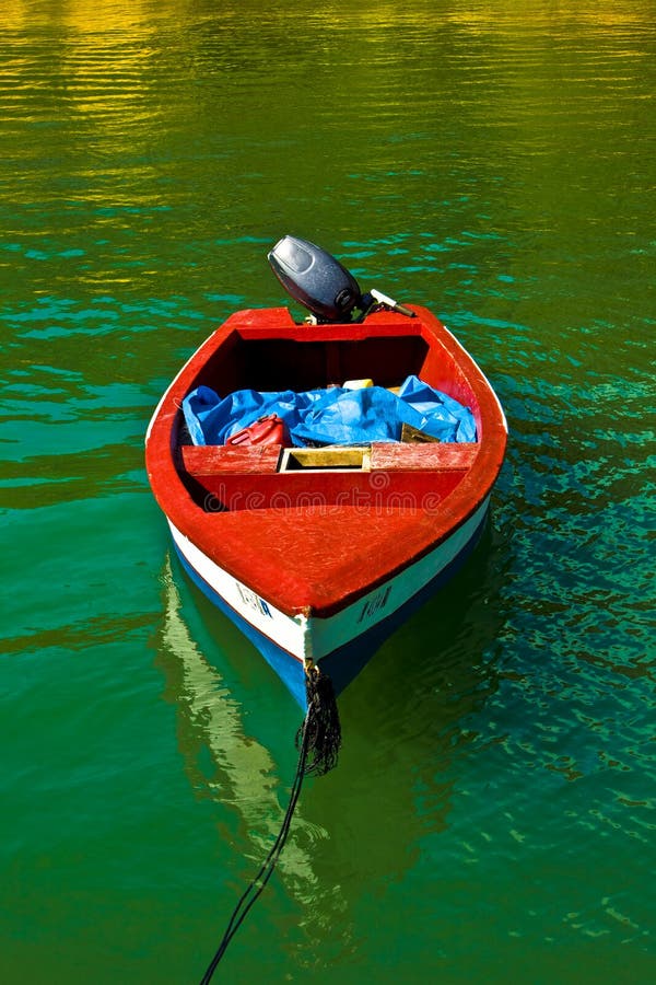 169,200 Red Boat Stock Photos - Free & Royalty-Free Stock Photos from ...