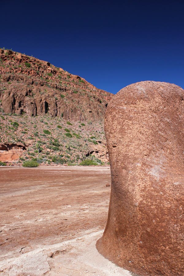 1,310 Large Boulder Desert Stock Photos - Free & Royalty-Free Stock ...