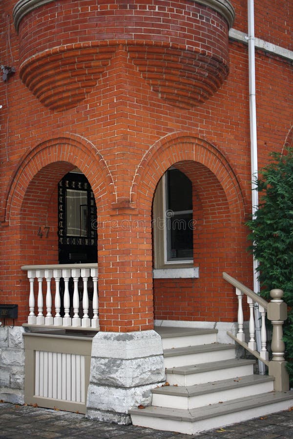 Red Brick Arch on Historic Building Stock Image - Image of brick ...