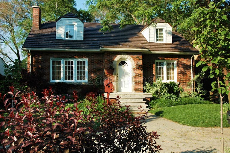 537 Red Brick House White Trim Stock Photos - Free & Royalty-Free Stock ...