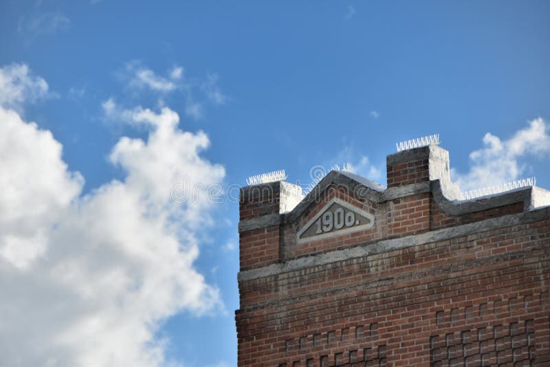 Red Brick Older Red Brick Downtown Building Stock Image - Image of ...