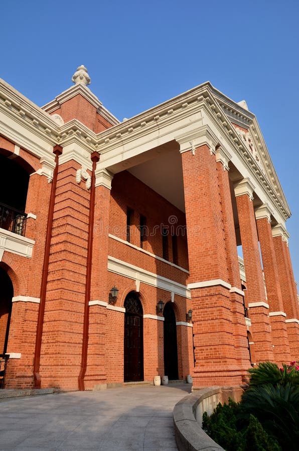 Red brick villa stock photo. Image of villa, roof, outdoor - 22014402