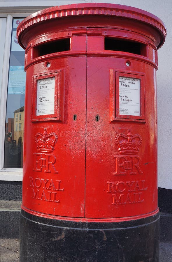 Red British Royal Mail Post Box Editorial Stock Image - Image of open ...