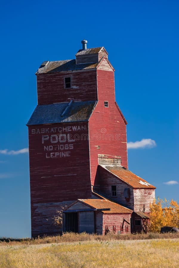 A Red Building with the Words Saskatchewan Pool on it Stock Photo ...
