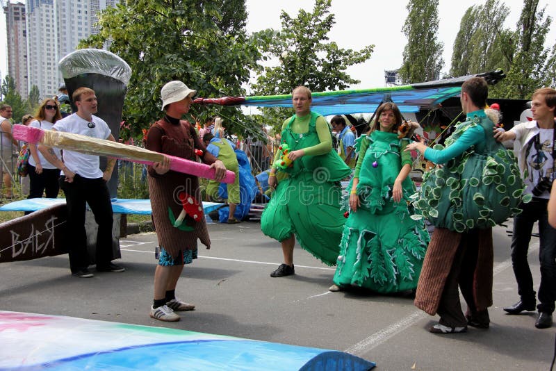 Red Bull Flugtag 2010 editorial photo. Image of flugtag - 37455696