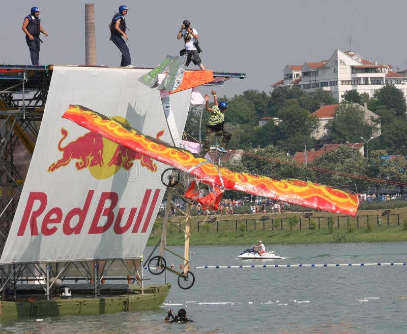 Red Bull Flugtag editorial stock photo. Image of wings - 31807303