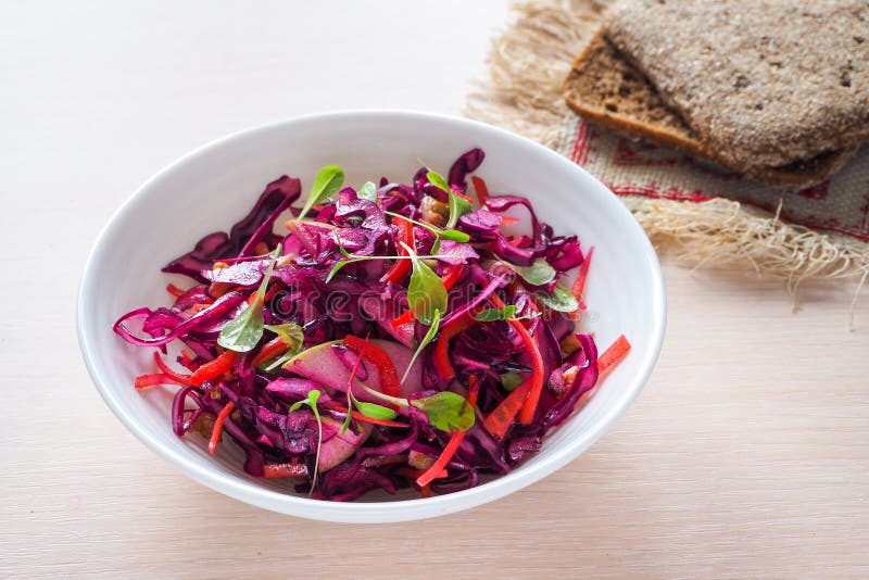 Red Cabbage Salad with Apples and Pecan Nuts for Christmas Dinner ...
