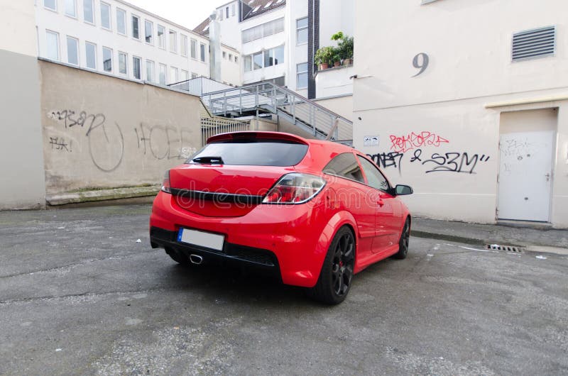 125 Opel Astra Red Stock Photos - Free & Royalty-Free Stock Photos from ...
