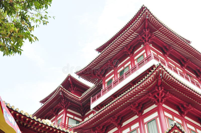 Buddha Tooth Relic Temple in Singapore Stock Image - Image of religion ...