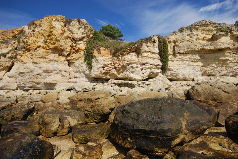 Red Cliffs (Algarve, Portugal) Stock Photo - Image of landscape ...