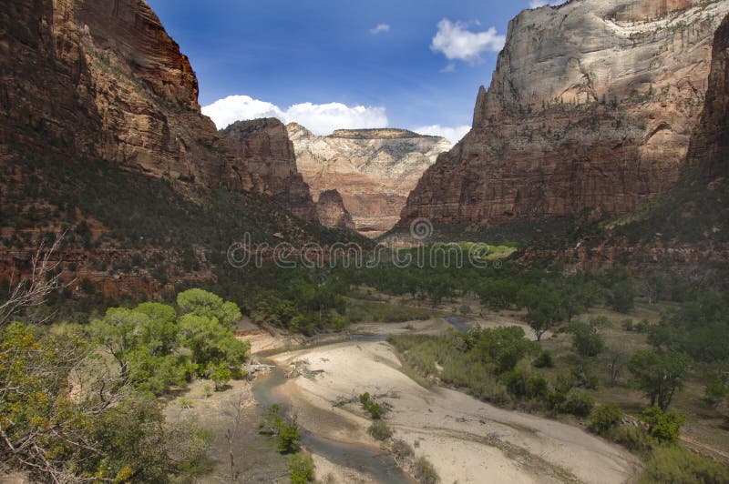 Red cliffs of Zion stock image. Image of states, environmentalism - 7184111