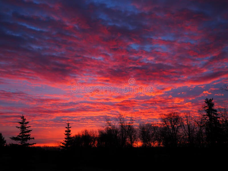 Red cloudy sunrise stock image. Image of cloudy, song - 62362859