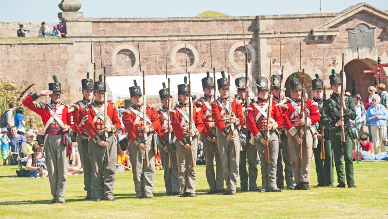 Red Coat Soldiers at Fort George Editorial Photo - Image of coat, fort ...
