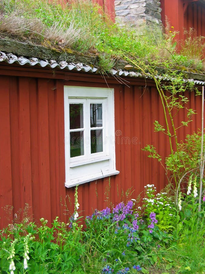 Red cottage stock image. Image of summer, wooden, grass - 24599903