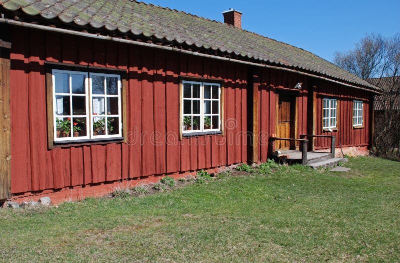 Red cottage stock image. Image of house, quaint, sunny - 4979147