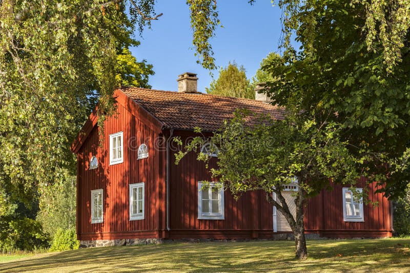 Red countryside cottage stock image. Image of outdoor - 78666419
