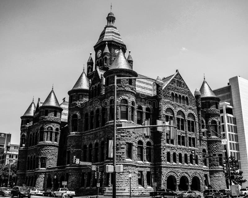 The Red Courthouse on Dealey Plaza Editorial Stock Photo - Image of ...
