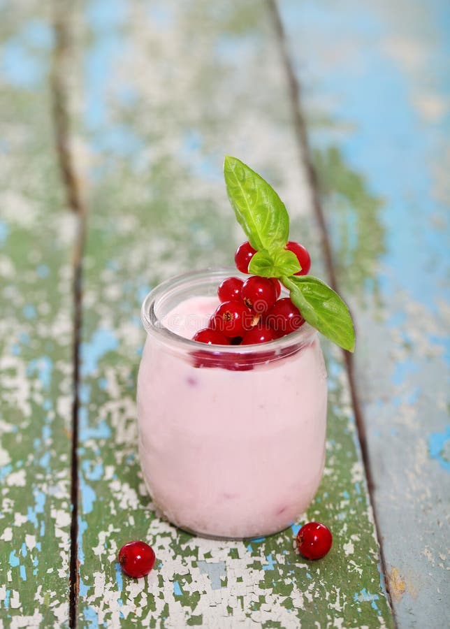 Red Currant Yoghurt Smoothie Stock Image - Image of delicious, creamy ...