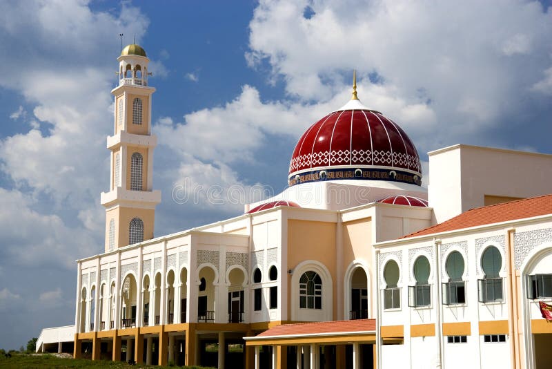 Red Domed Mosque stock image. Image of pray, religion - 4199353