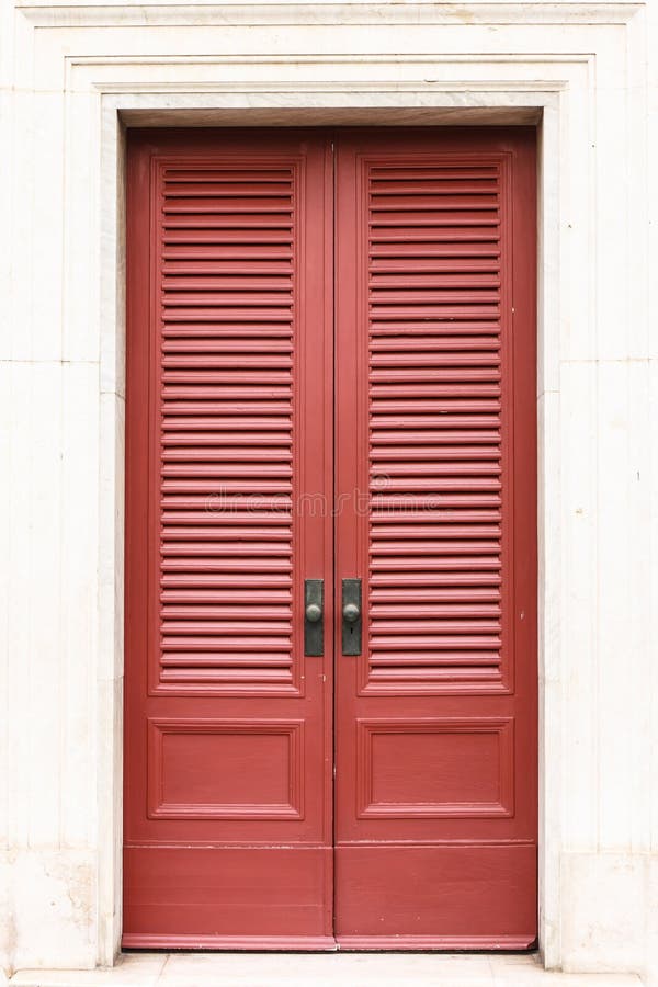 Red door stock image. Image of enter, front, lock, lumber - 32614009