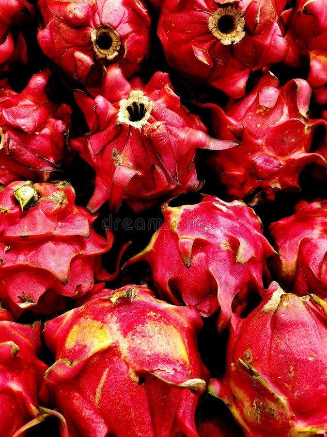 Red Dragon Fruits on a Supermarket Stall Stock Photo - Image of fruit ...