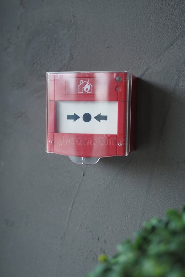 Red Fire Alarm Button on Wall , Stock Photo - Image of emergency, siren ...