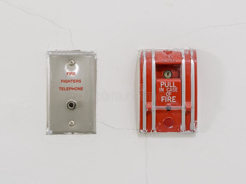 252 Fire Alarm Pull Station Stock Photos - Free & Royalty-Free Stock ...