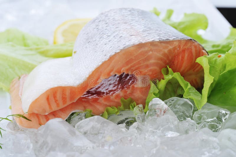 Red fish on ice stock image. Image of seafood, retail - 14888795