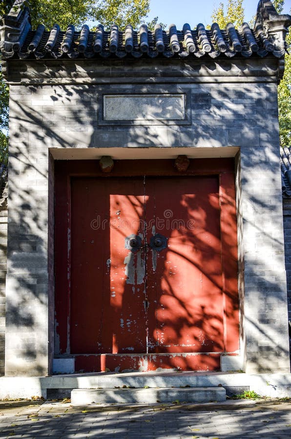 Red Gate stock image. Image of knocker, wall, closed - 103038849