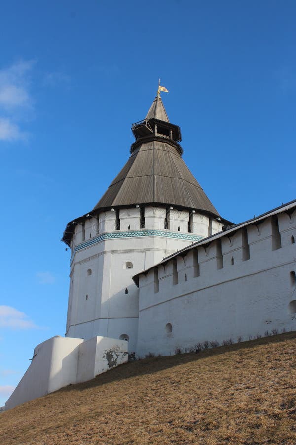 The Red Gate Tower of the Astrakhan Kremlin Stock Image - Image of ...