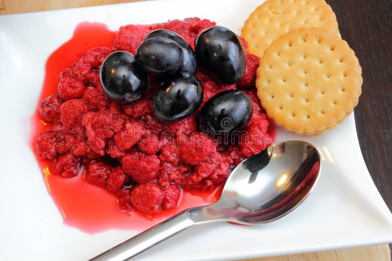 Red Grapes and Wild Raspberry Stock Image - Image of grape, biscuit ...