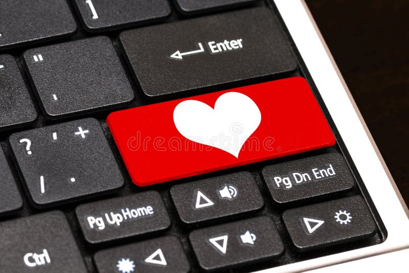 Red Heart Button on Computer Keyboard. Internet Dating Concept Stock ...