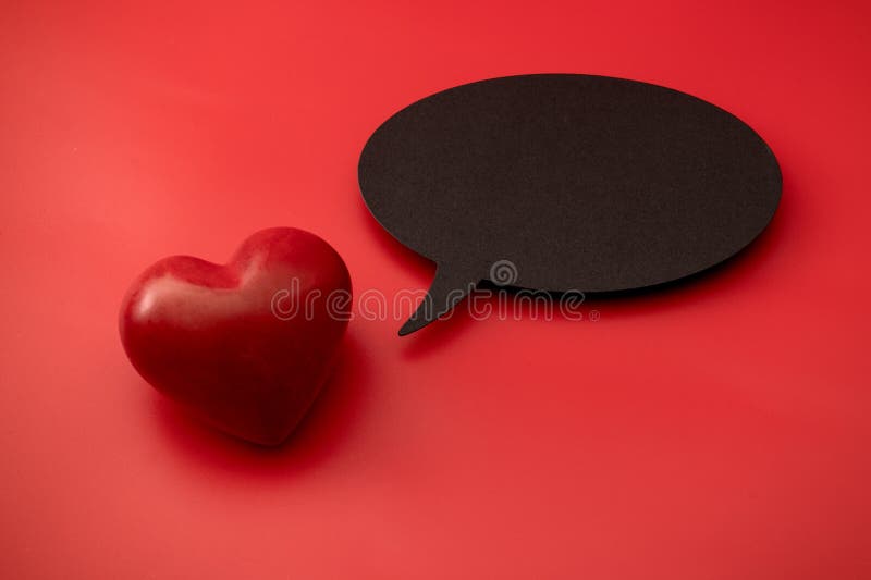 Red Heart and Speech Bubble on Red Background Concept for Romantic ...
