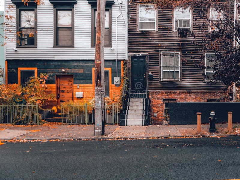 Red Hook Homes in Brooklyn NYC Editorial Photo - Image of family, hook ...