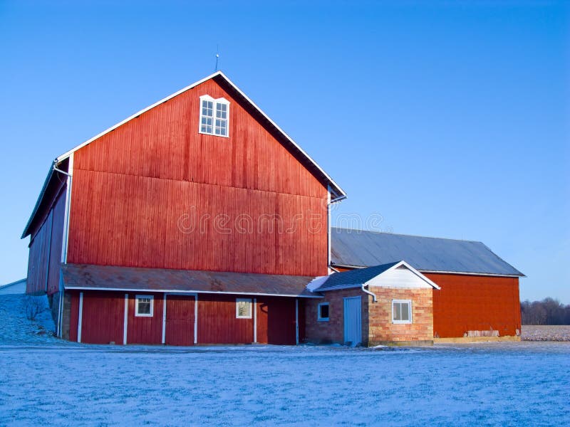Red Hoosier barn in Winter stock photo. Image of shelter - 8237626