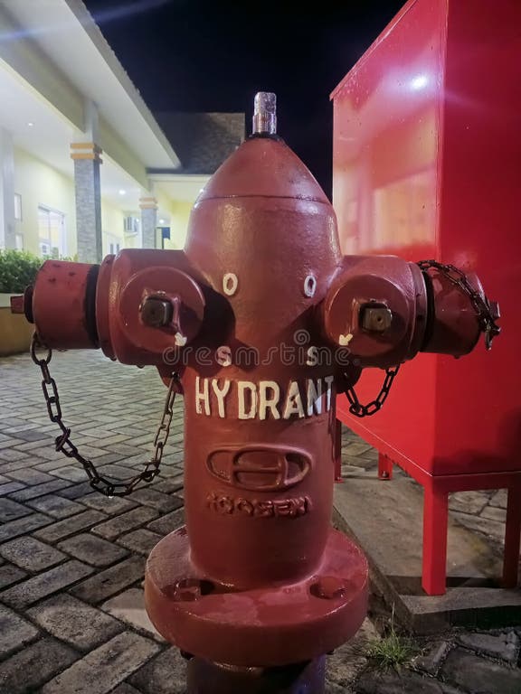 Red hydran editorial photography. Image of faucet, danger - 229608412