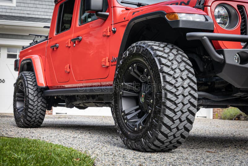 Red Jeep Wrangler on a Driveway Editorial Photography - Image of speed ...