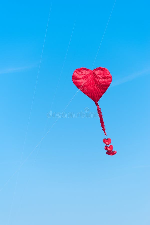 Heart Shaped Kite Stock Photos - Free & Royalty-Free Stock Photos from ...