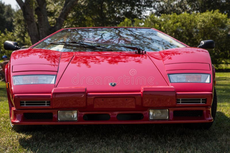 273 Lamborghini Countach Stock Photos - Free & Royalty-Free Stock ...