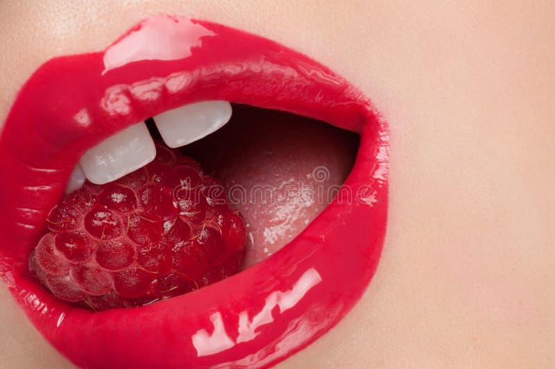119 Raspberry Lipstick Photos - Free & Royalty-Free Stock Photos from ...