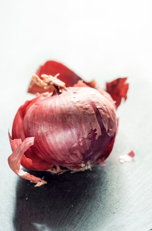 Red onion in shell stock image. Image of spicy, health - 63500859