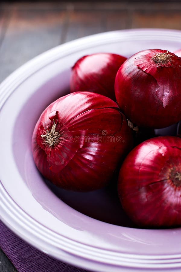 Red onions (purple onions) stock image. Image of purple - 10688115
