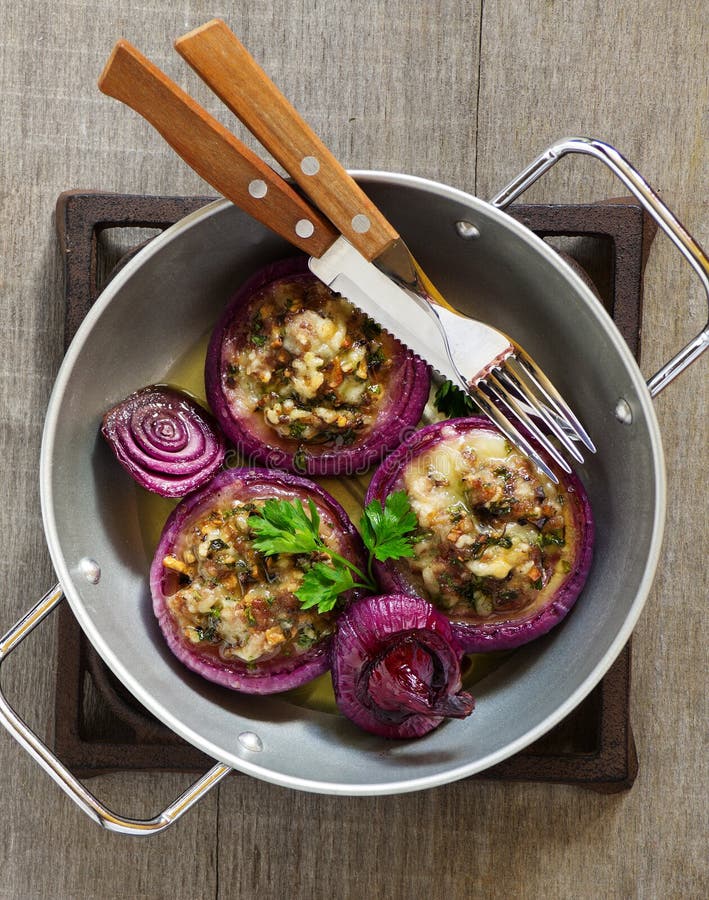 Red Onions Stuffed with Goat Cheese Stock Image - Image of frying ...