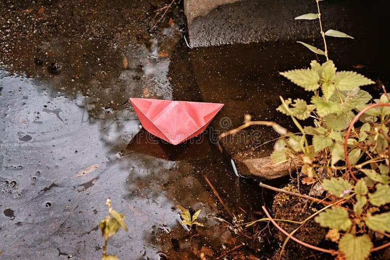 Red Paper Boat in the Ditch Stock Photo - Image of creek, stream: 197005238