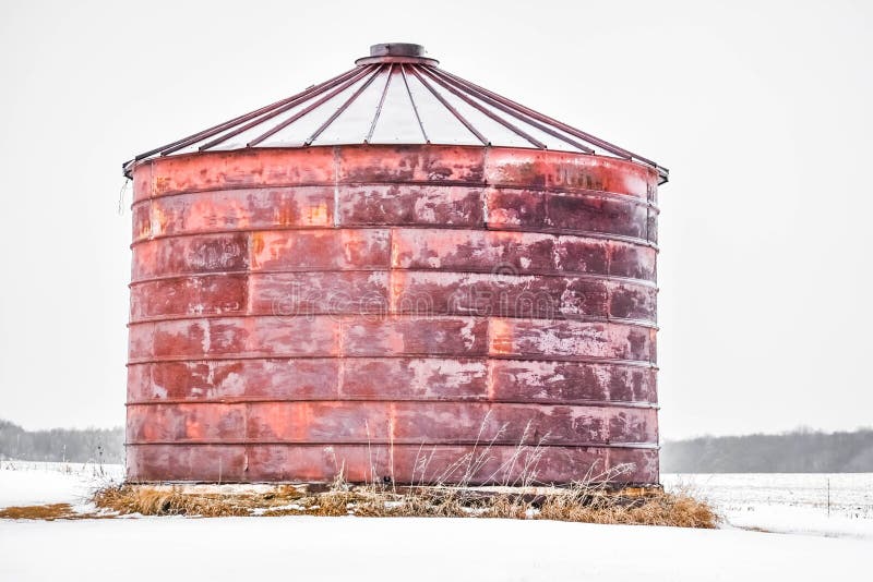 Red and Pink Silo or Grain Bin on Farm Stock Photo - Image of painted ...