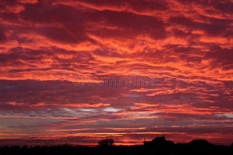Red Pink Sky with Clouds View Stock Image - Image of ocean, view: 281226269