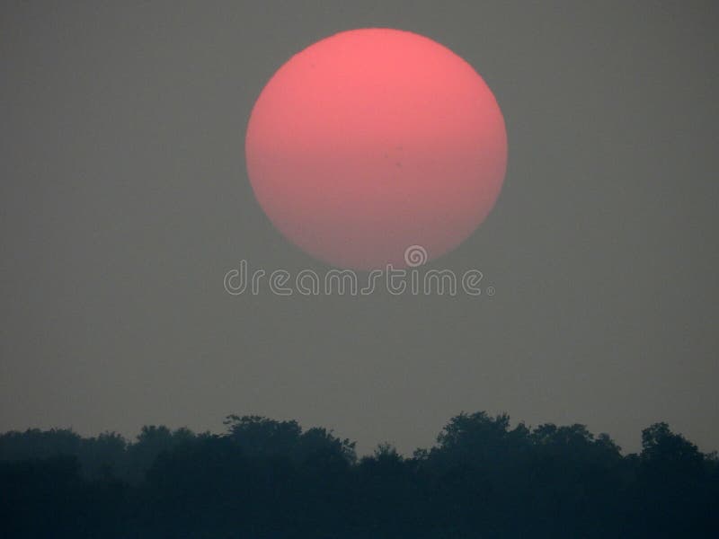Red Pink Sun during Forest Fire Smoke Sunset in FLX in NYS Stock Photo ...
