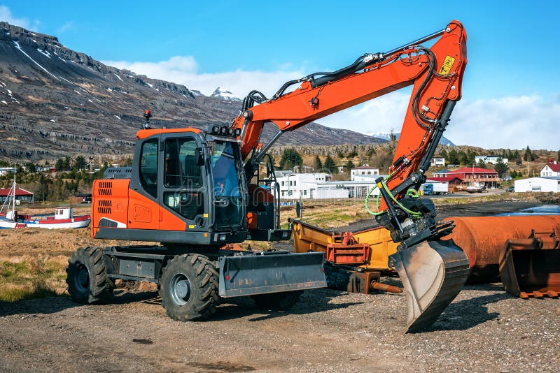 Red professional excavator stock image. Image of bulldozer - 159936563